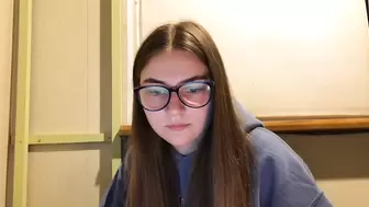 Videos Tagged with candy_eve