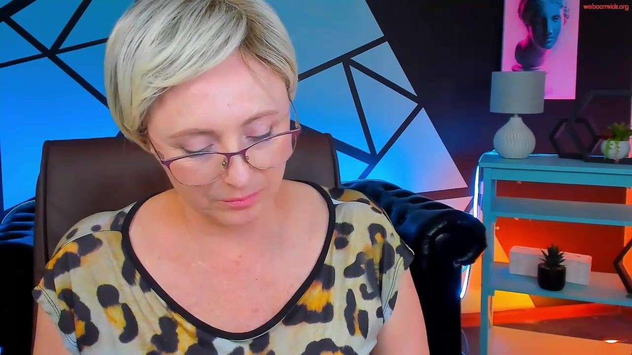 Sugarvi - Private [Chaturbate] sexcam watch We-Vibe Moxie